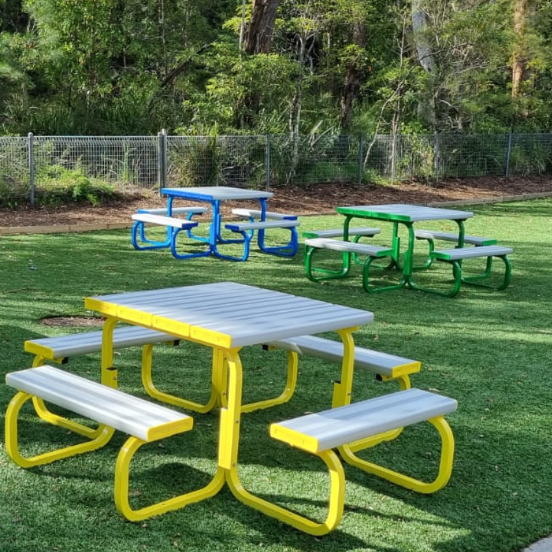 Aluminum 4-Sided Square Picnic Setting (1m)