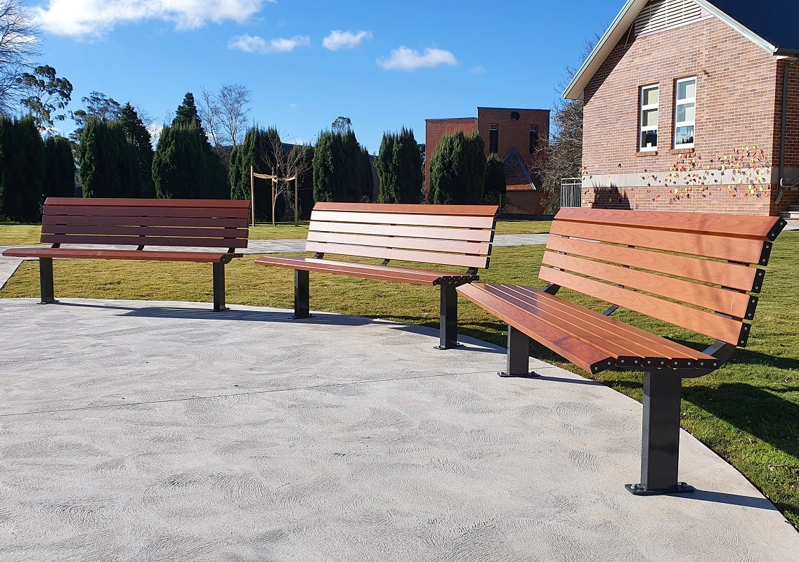 Barcelona DDA Seat with Armrests - Astra Street Furniture