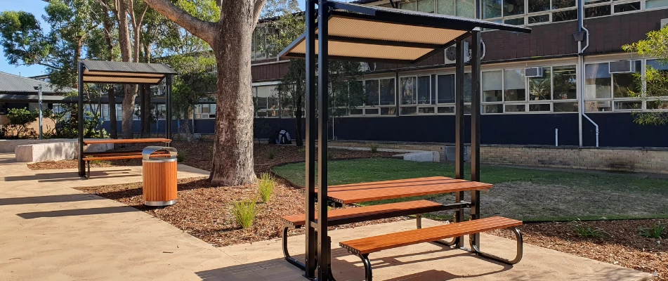 Projects :: Projects :: Project - Doonside Technology High School